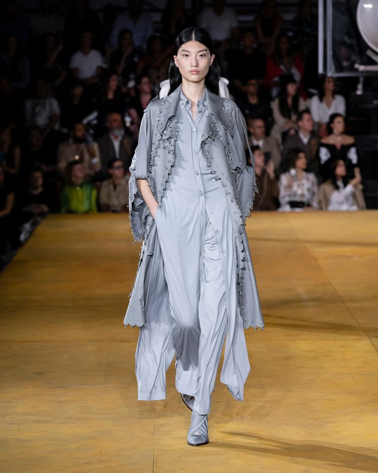 Everything to Know About Burberry's Spring 2020 Runway Show | Who What Wear