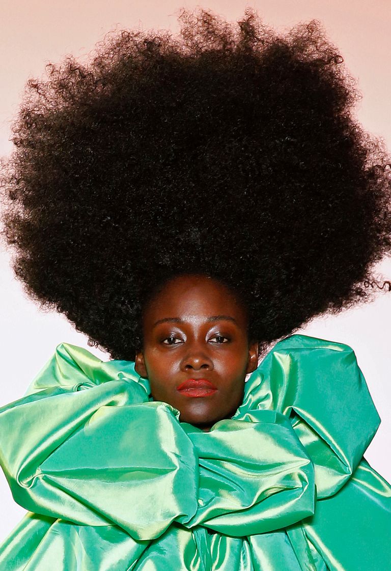 5 S/S 2020 Beauty Trends We'll See Everywhere Next Year | Who What Wear