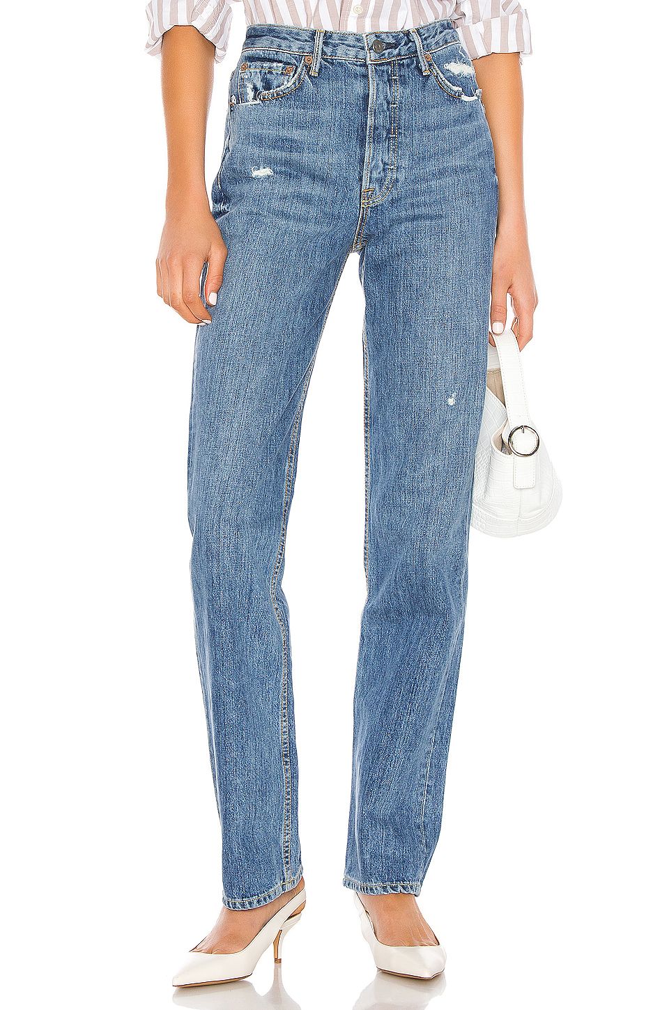 The 23 Best Long Jeans for Women That Are So Flattering | Who What Wear