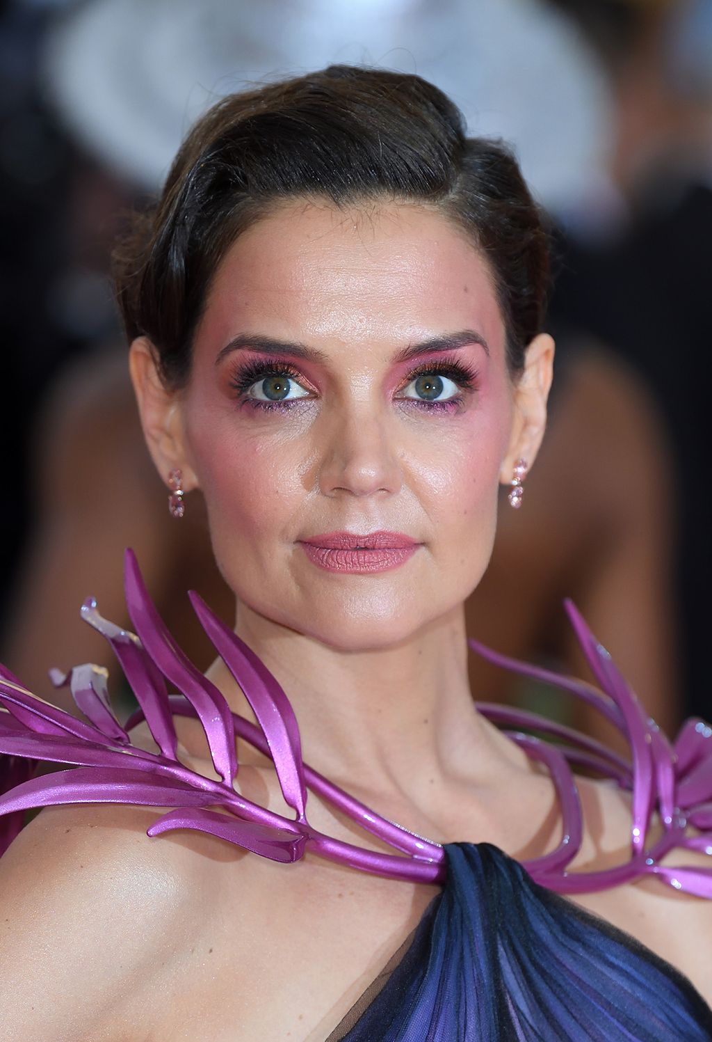 3 Ways to Figure Out Your Face Shape | Who What Wear