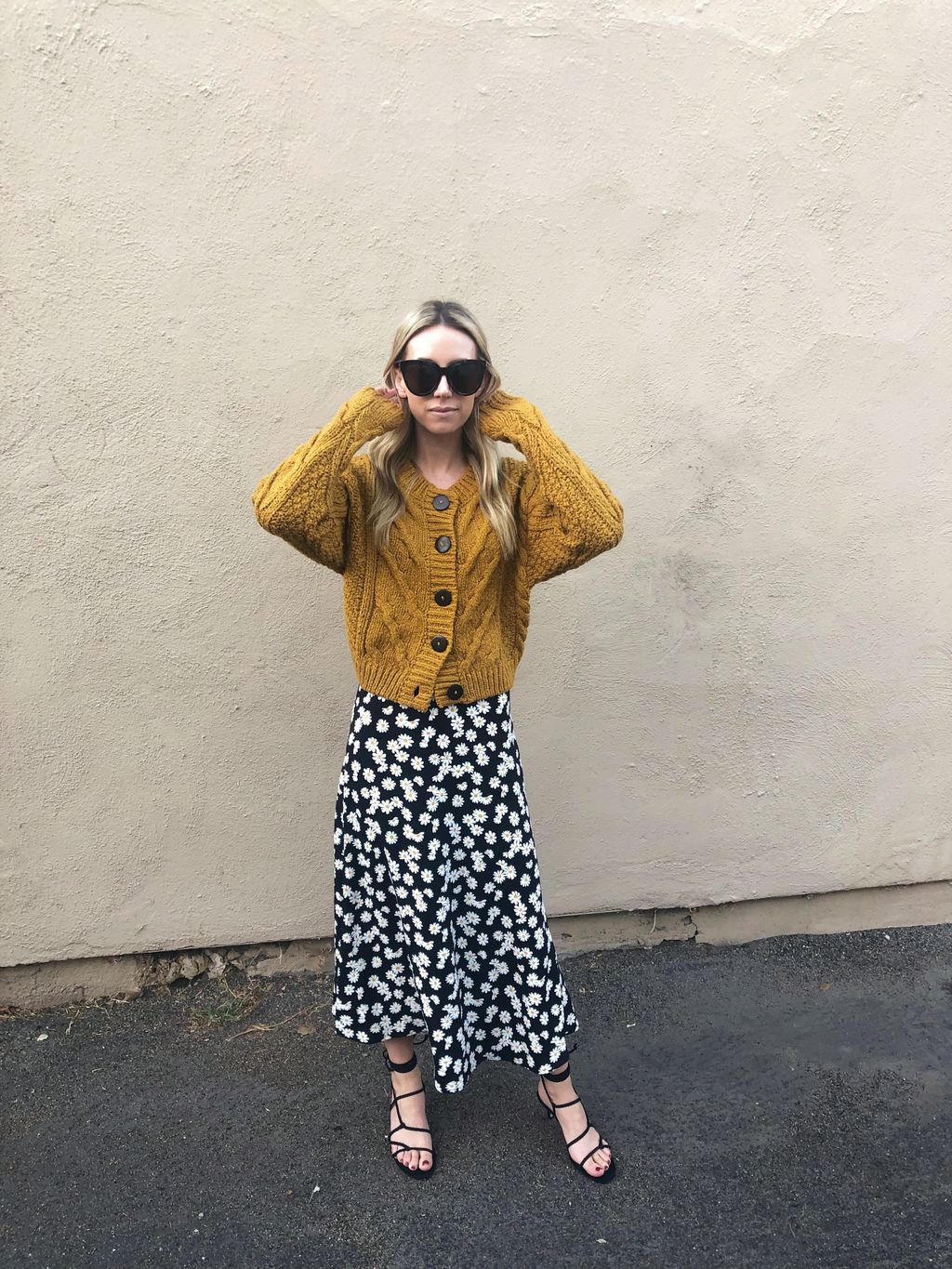 5 Easy Outfits to Wear Without Jeans for Women | Who What Wear