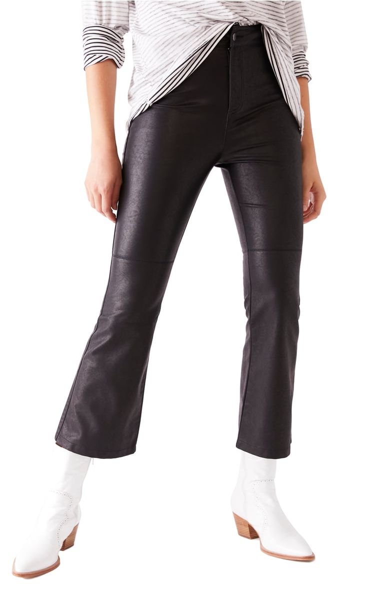 6 Easy Black-Boot Outfit Ideas, According to Fashion Girls | Who What Wear