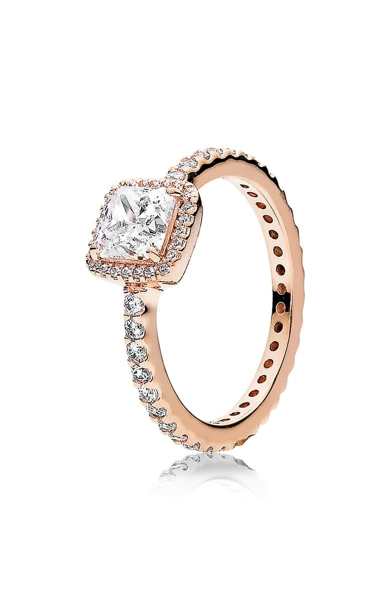 20 Pavé Engagement Ring That Are Simply Stunning | Who What Wear