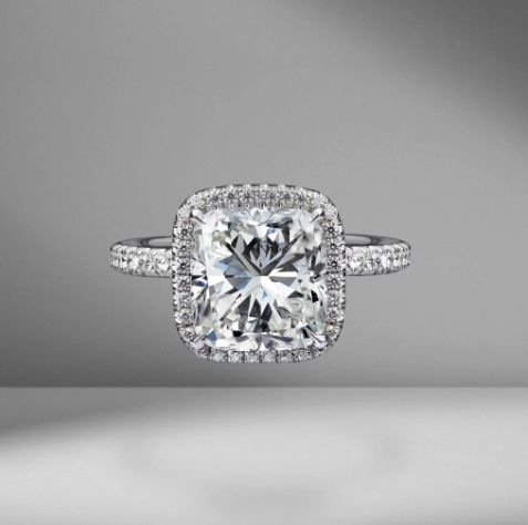 20 Pavé Engagement Ring That Are Simply Stunning | Who What Wear