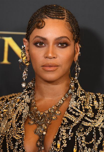 The Best Eyebrows for Every Face Shape | Who What Wear