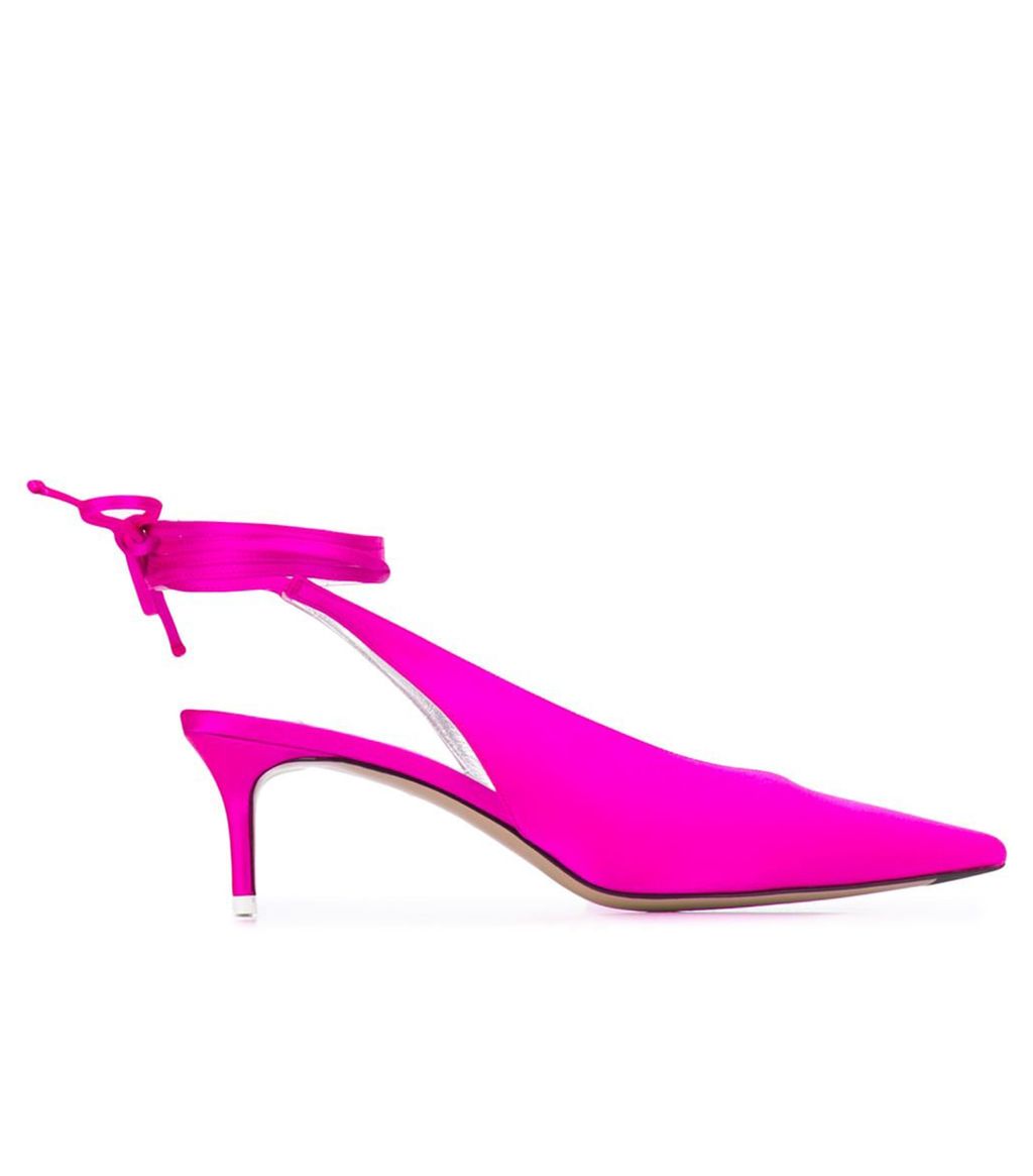 5 Hot Pink Outfits, and How to Wear the Color | Who What Wear