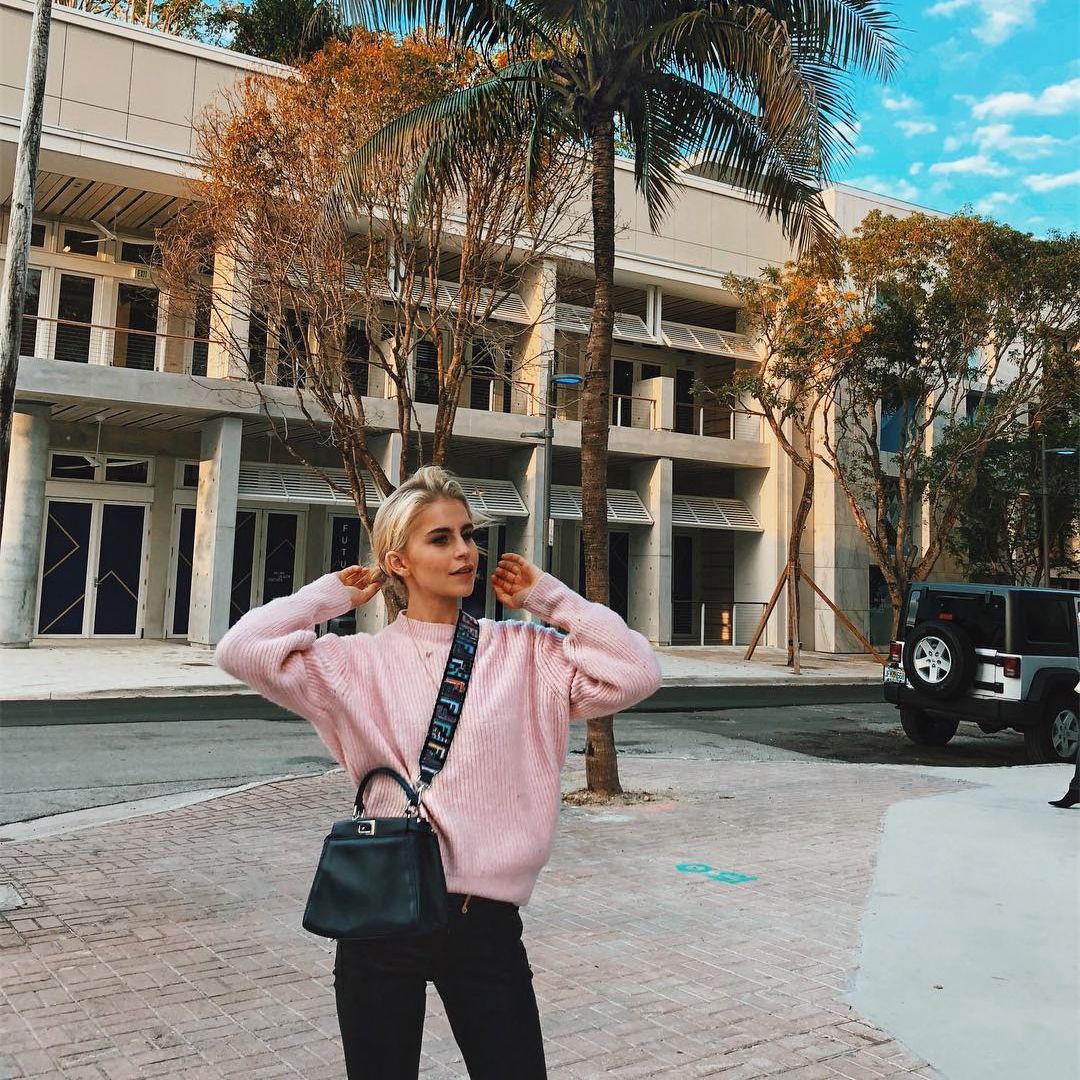 The 5 Best Fashion Outlets in the U.S. | Who What Wear