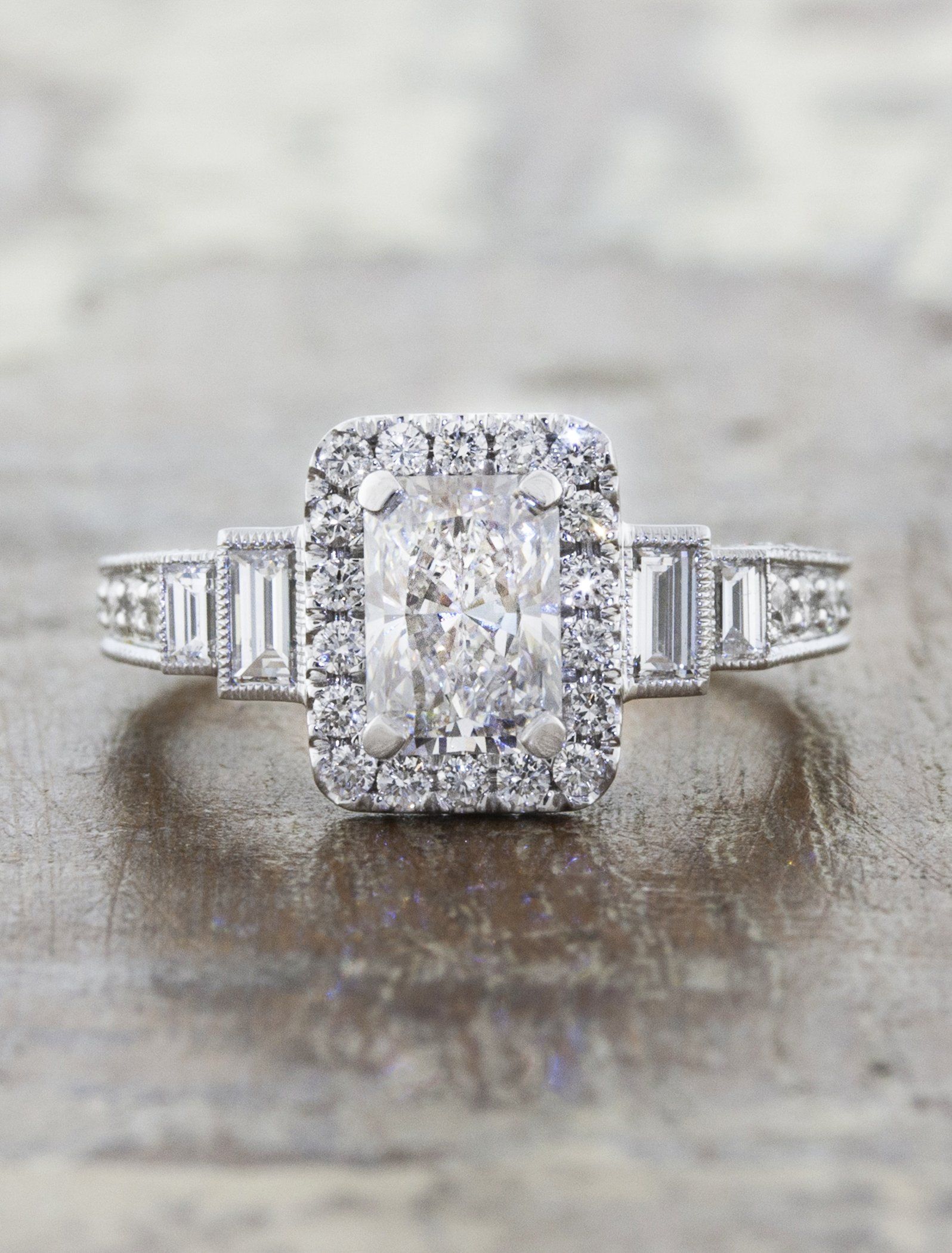 Princess Beatrice's Engagement Ring Is Jaw-Dropping | Who What Wear