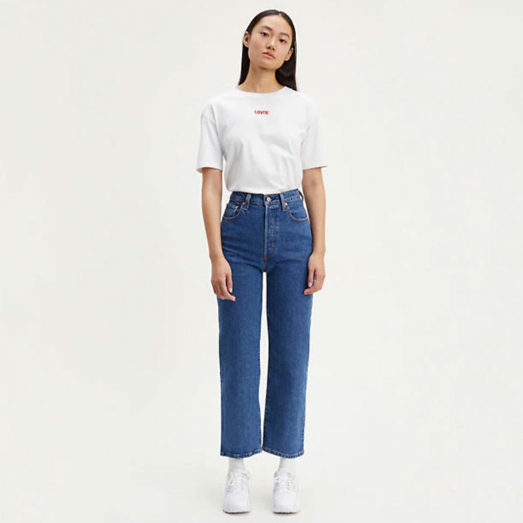 The 5 Best Straight-Leg Jean Brands, Hands Down | Who What Wear