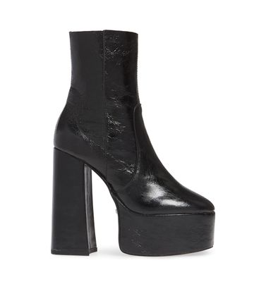 Platform Boots Are About to Be Fall’s Biggest Shoe Trend | Who What Wear