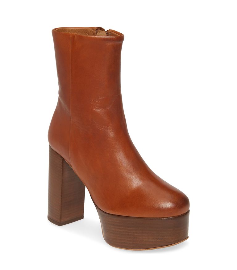 Platform Boots Are About to Be Fall’s Biggest Shoe Trend | Who What Wear
