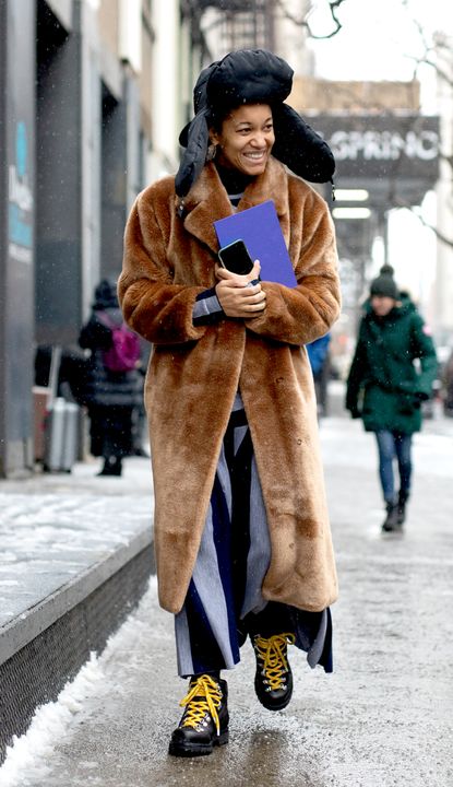 10 Layered Outfits for When It's Freezing Out | Who What Wear