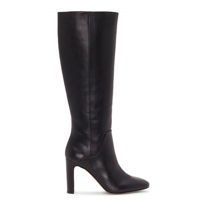 8 Ways to Wear Straight-Leg Jeans With Knee-High Boots | Who What Wear