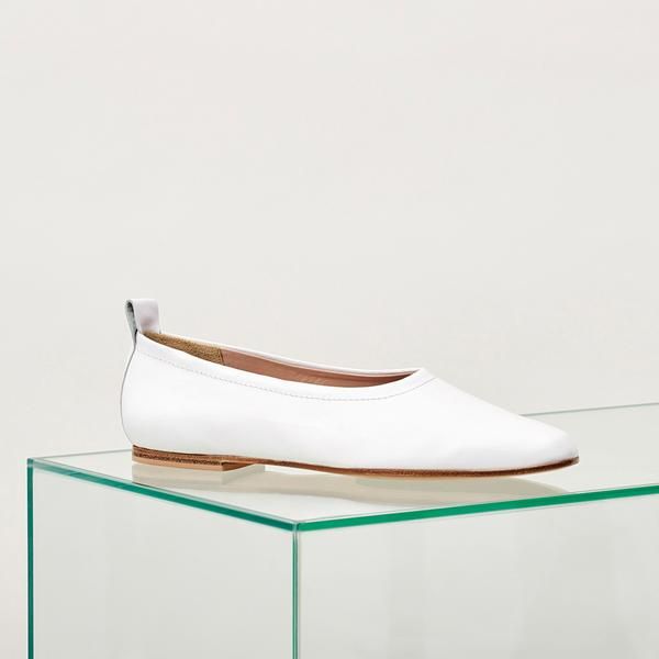 28 Cute Flat Shoes We'll Be Wearing All Season | Who What Wear