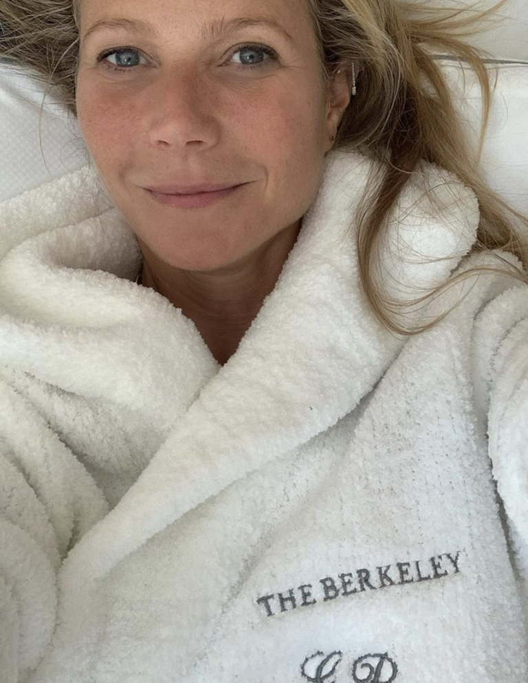 8 of the Best Beauty Gadgets, According to Celebrities | Who What Wear