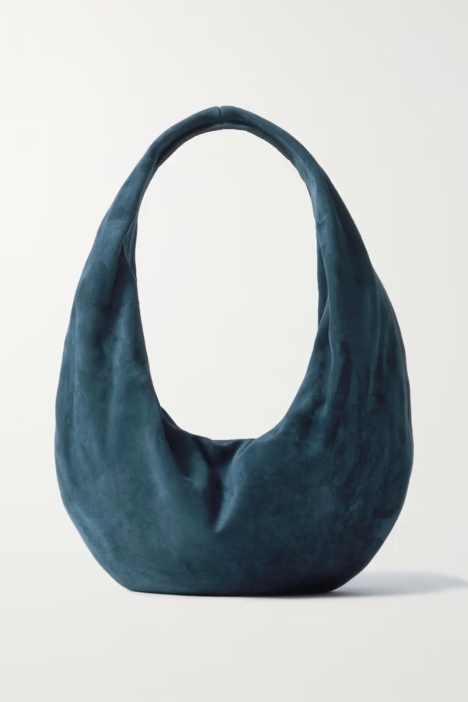 These Are the 6 Biggest Winter Handbag Trends | Who What Wear