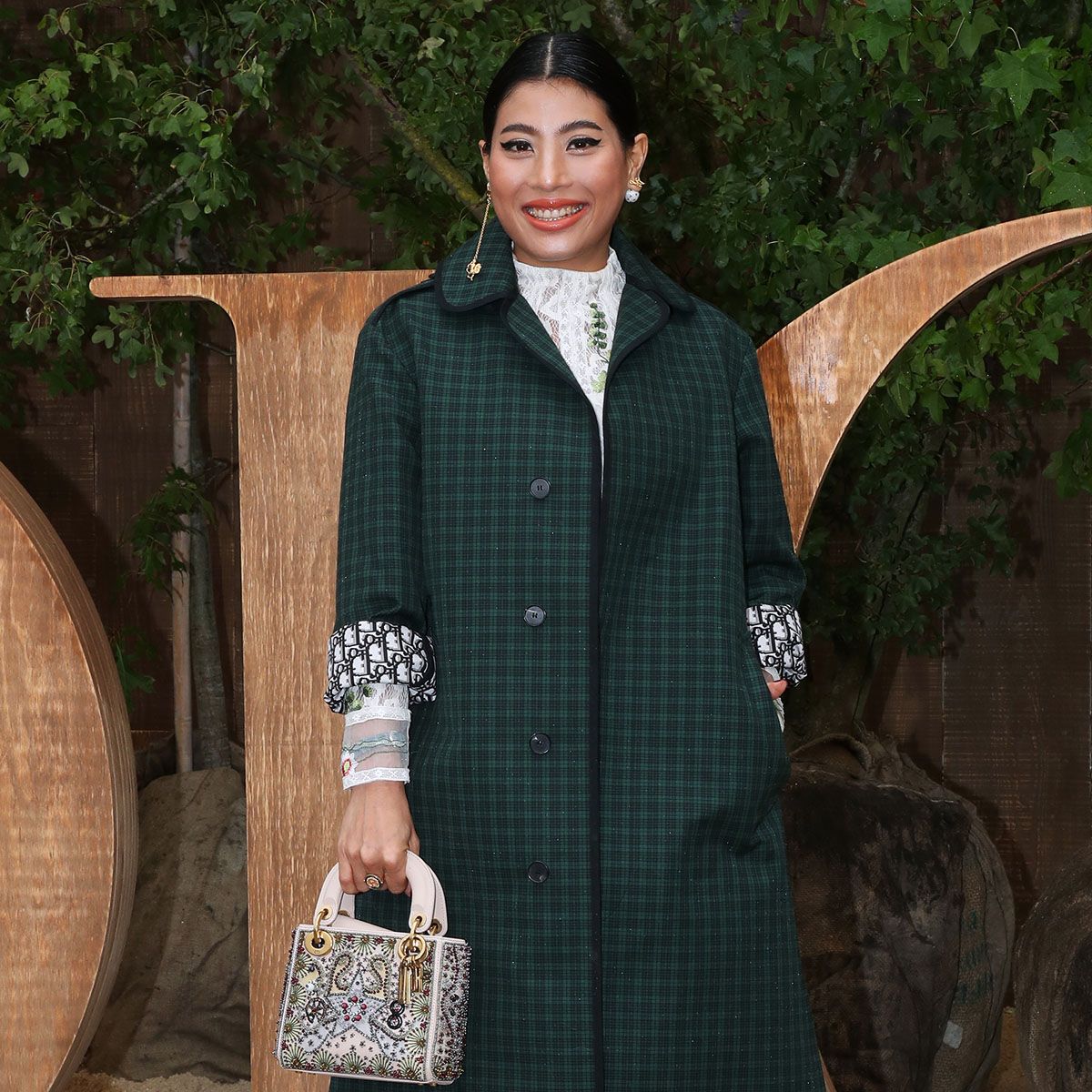 5 Wardrobe Basics Princesses Wear to Look Stylish | Who What Wear