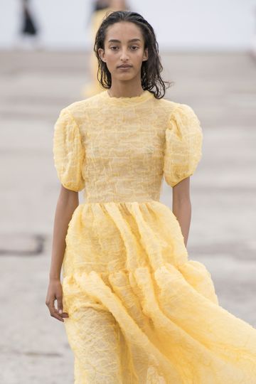 The 16 Best Puff Sleeve Tops to Buy Right Now | Who What Wear