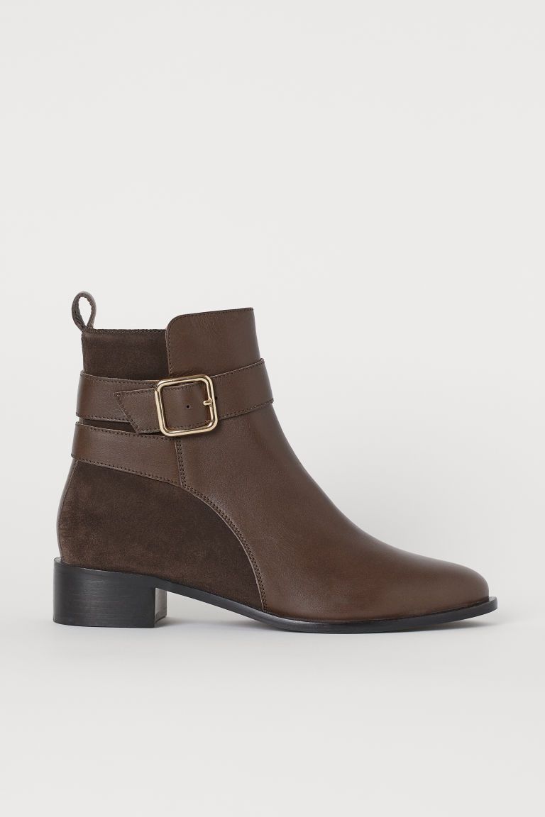 These Are H&M's Most Expensive-Looking Boots | Who What Wear