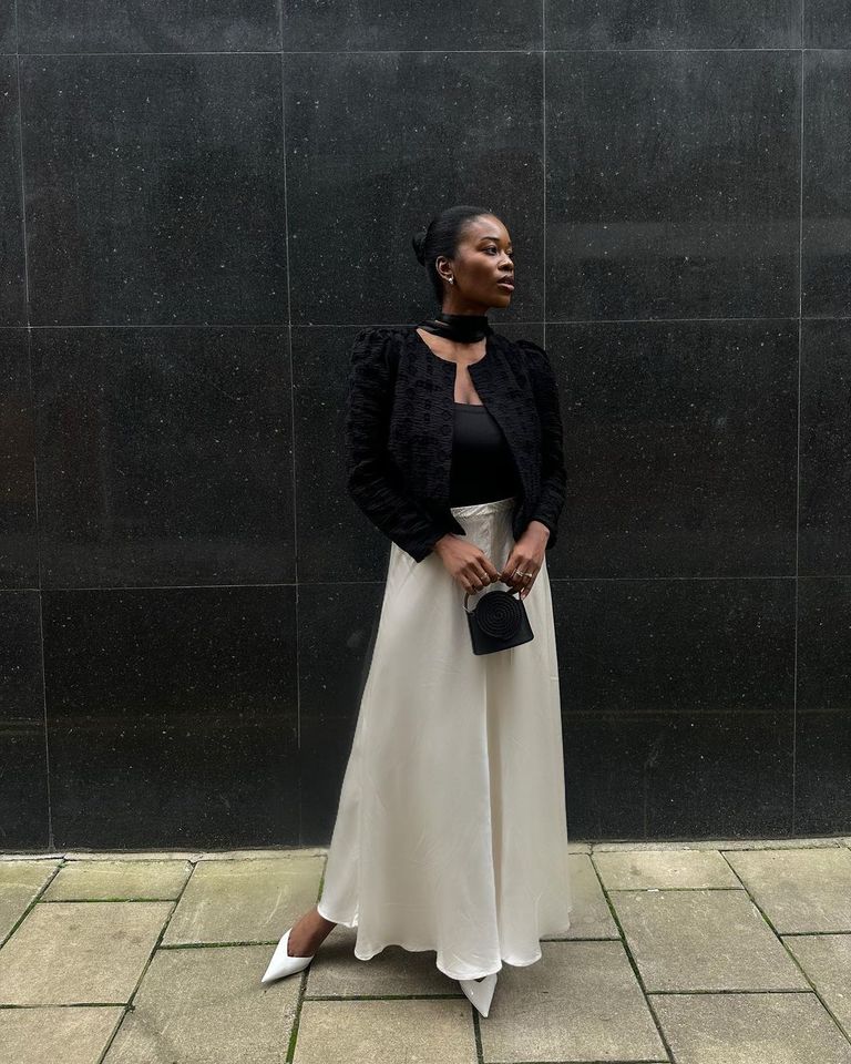 4 Minimalist Party Outfits That Are Classic, Timeless & Chic | Who What ...