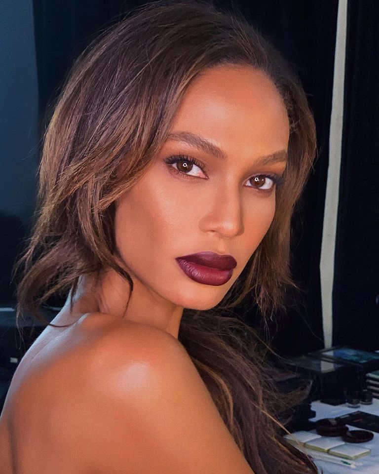 11 Winter Lipstick Colors That Are So Flattering | Who What Wear