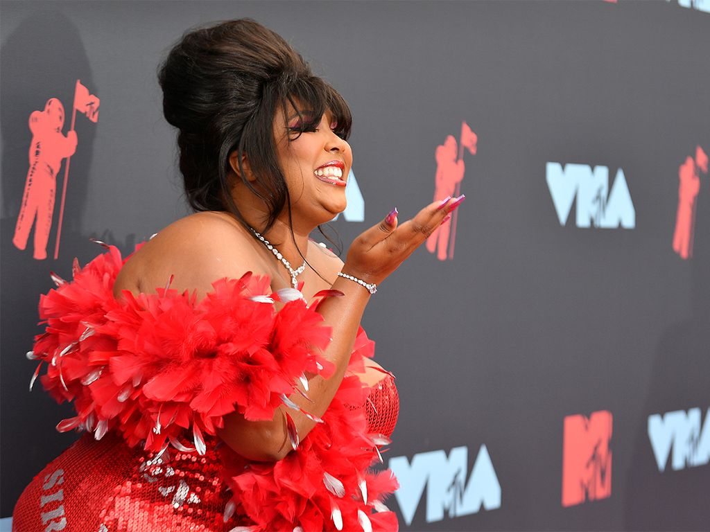 The 17 Best Lizzo Outfits That Are Good as Hell | Who What Wear