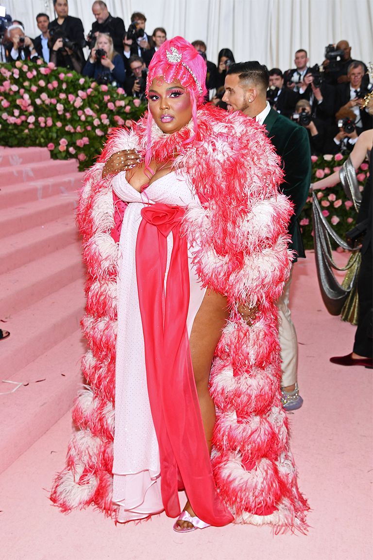 The 17 Best Lizzo Outfits That Are Good as Hell | Who What Wear