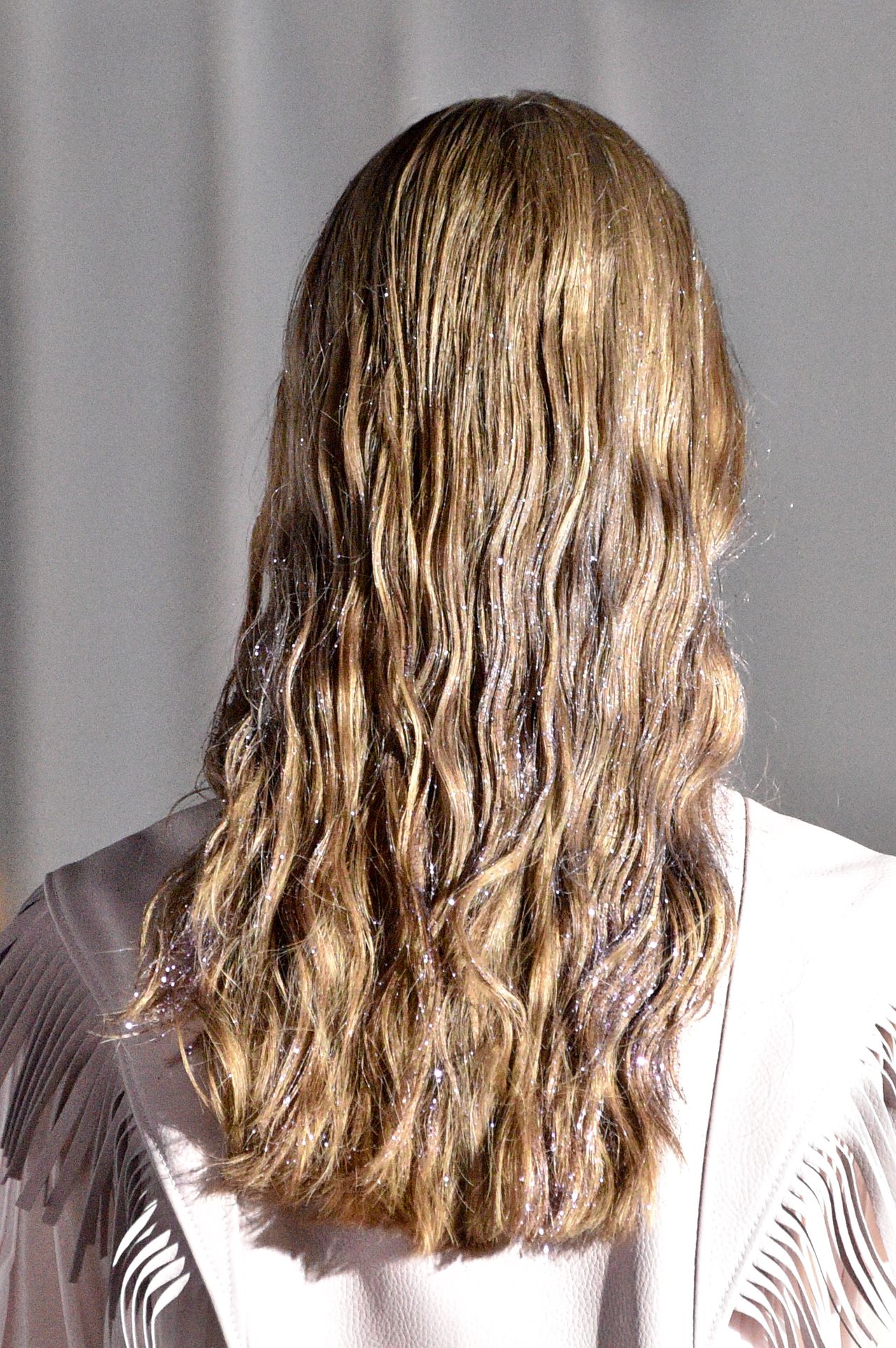 The 9 Best Hairstyles for New Year's Eve 2020 | Who What Wear