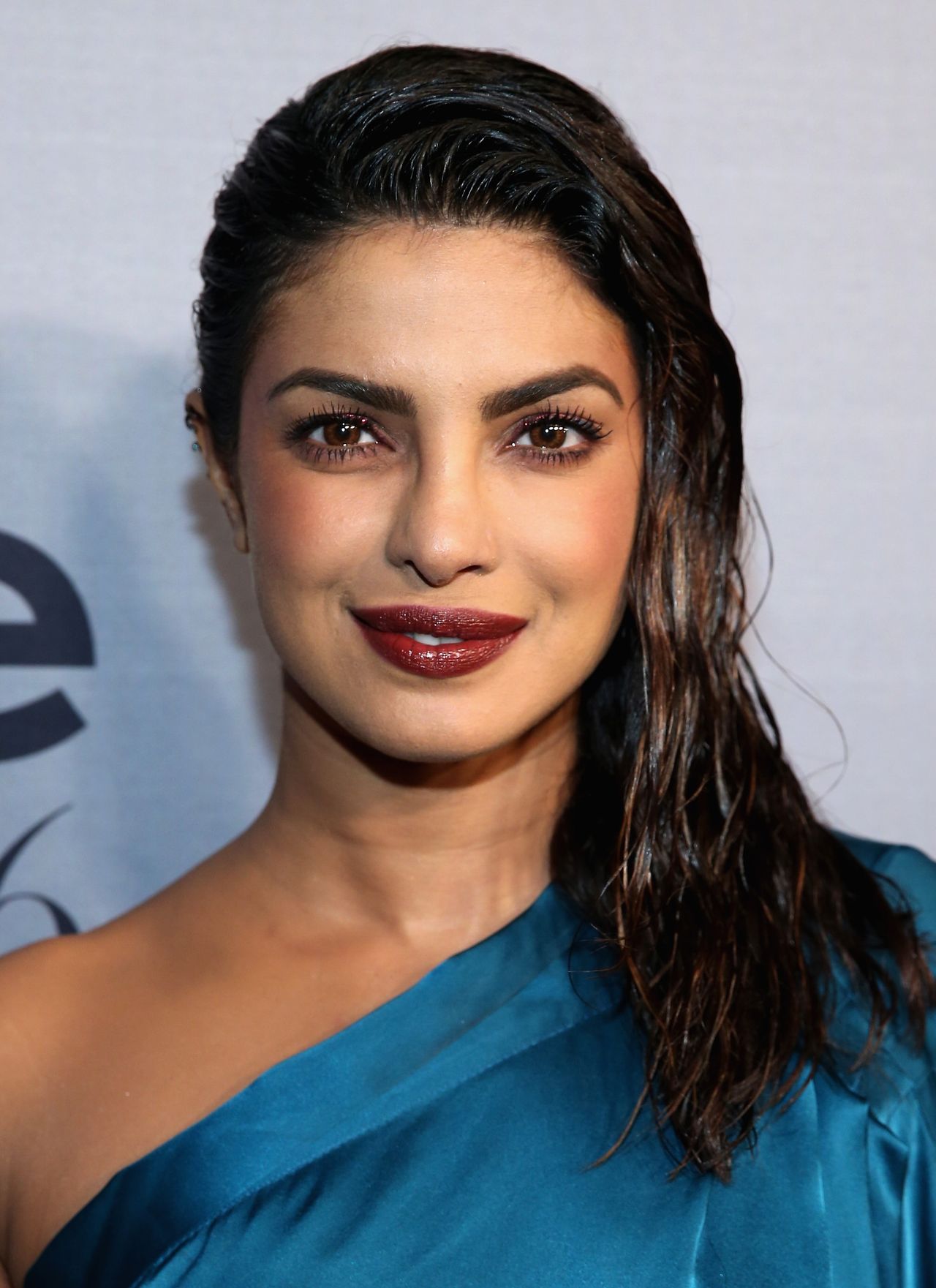 17 Easy Hairstyles for Wet Hair | Who What Wear