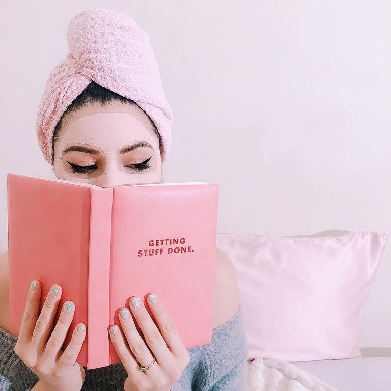 How to Get Smooth Skin, According to Experts | Who What Wear