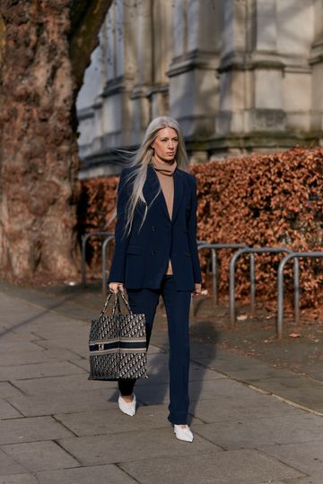 7 Work Outfits for Winter That Are Chic and Warm | Who What Wear