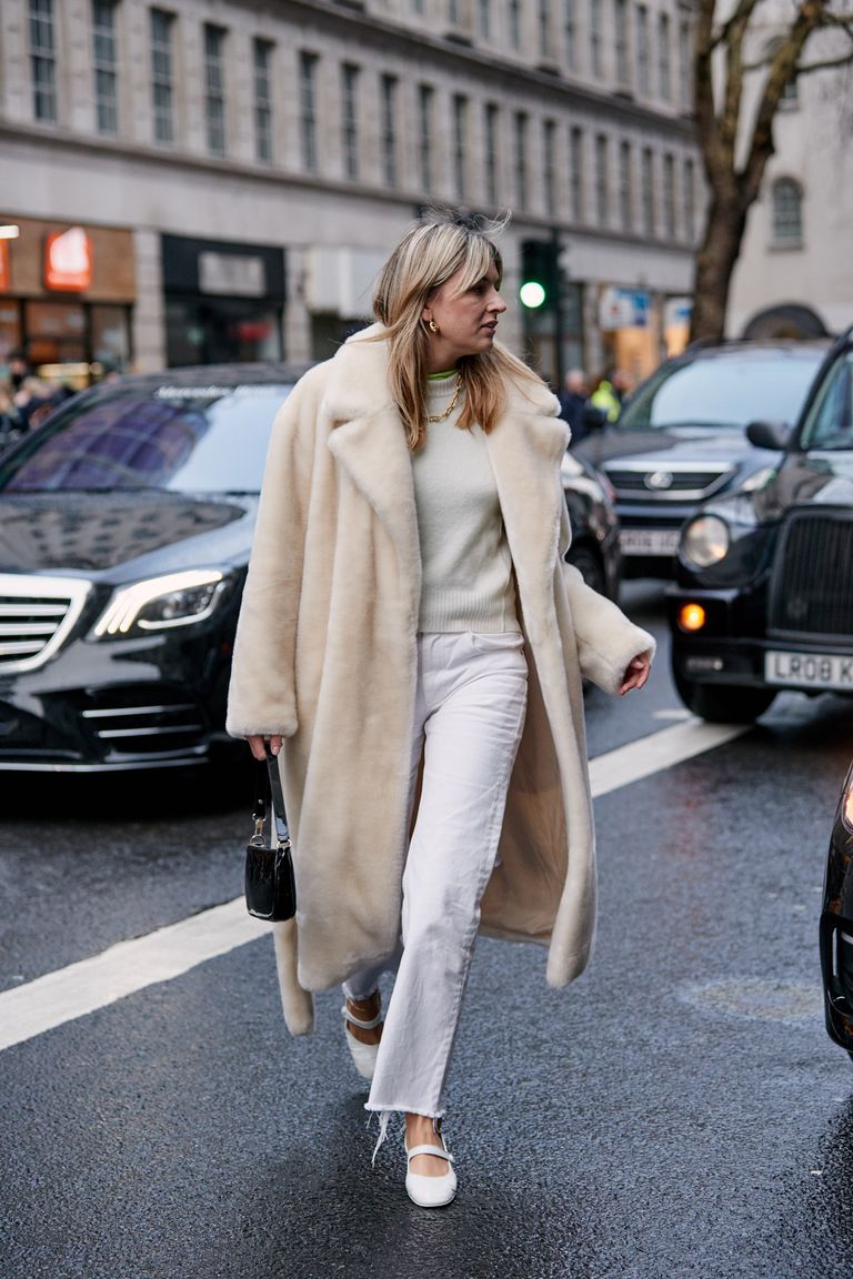 7 Work Outfits for Winter That Are Chic and Warm | Who What Wear