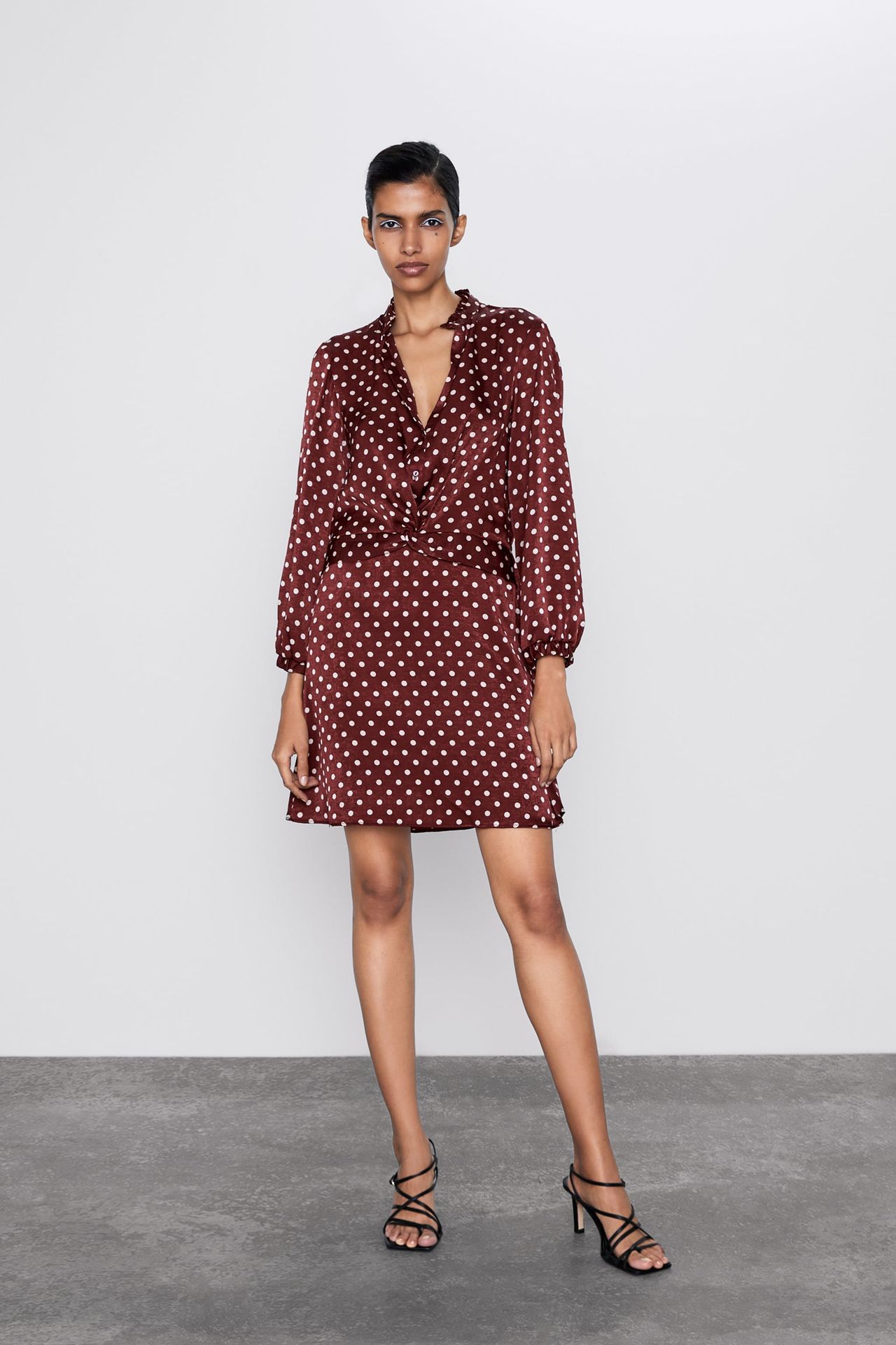 23 of the Best-Selling Dresses at Zara Right Now | Who What Wear