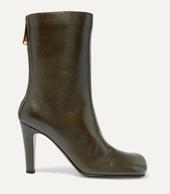 Why Square-Toe Boots Are the Trend to Invest In This Winter | Who What Wear