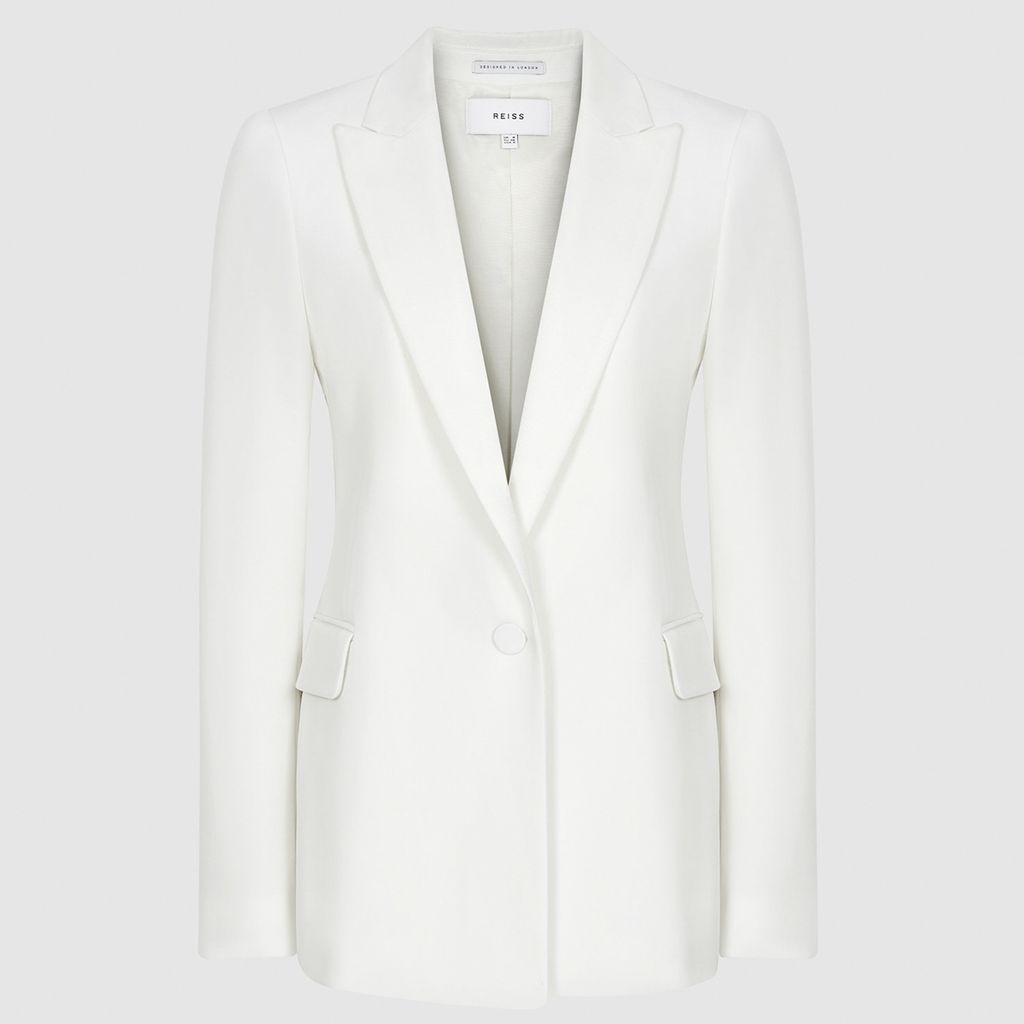 How to Wear a Suit in Winter: A Minimalist's Guide | Who What Wear