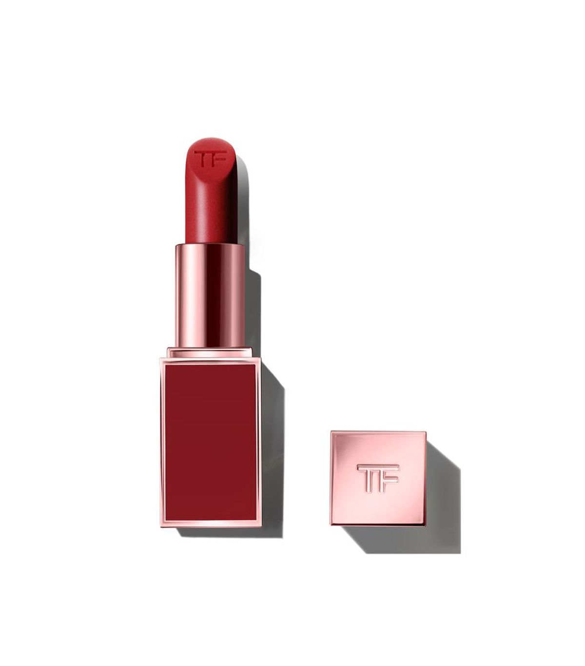 The 8 Best Red Lipsticks That Are So Flattering | Who What Wear