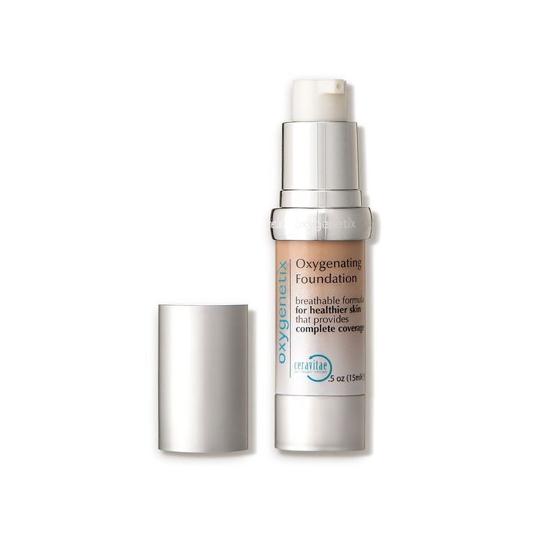 Makeup Artists and Celebs Swear by Oxygenetix Foundation | Who What Wear