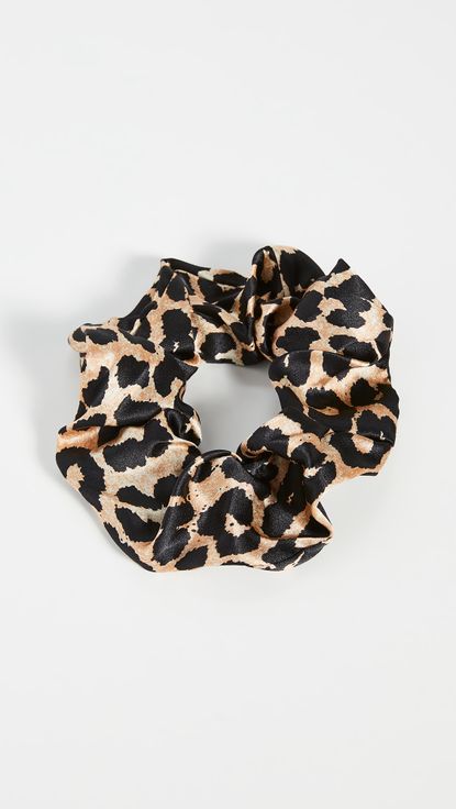 The 22 Best Cheap Travel Clothing Items for Flying | Who What Wear