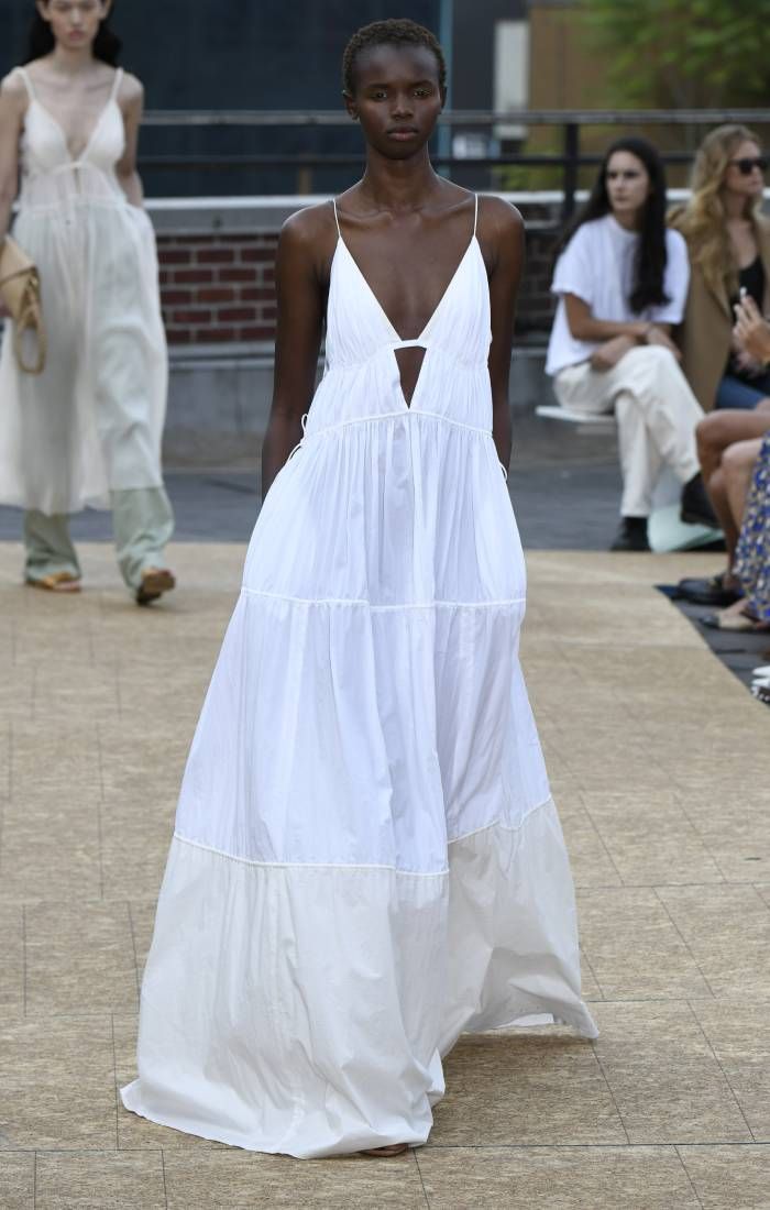 7 of the Biggest Dress Trends of 2020 | Who What Wear