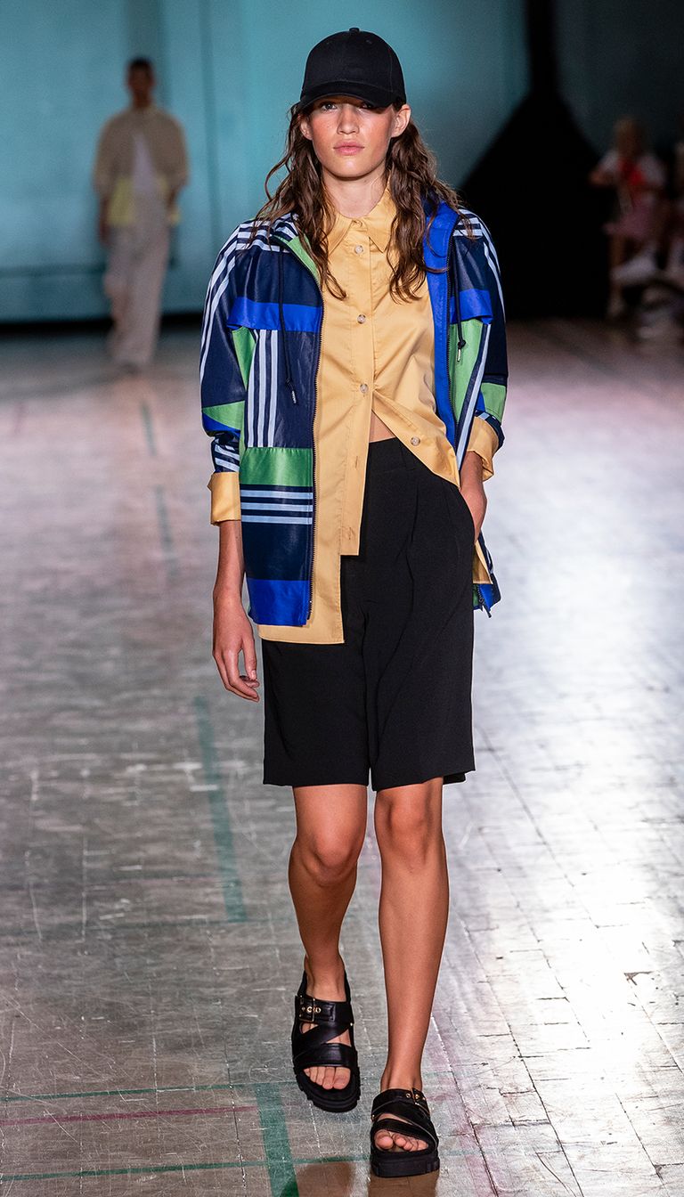 18 Chic Ways to Style Classic Shirts | Who What Wear