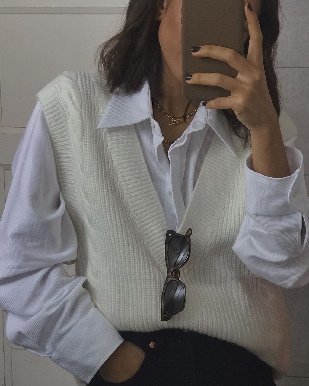 18 Chic Ways to Style Classic Shirts | Who What Wear