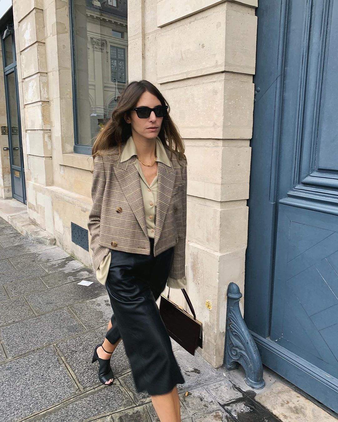 18 Chic Ways to Style Classic Shirts | Who What Wear