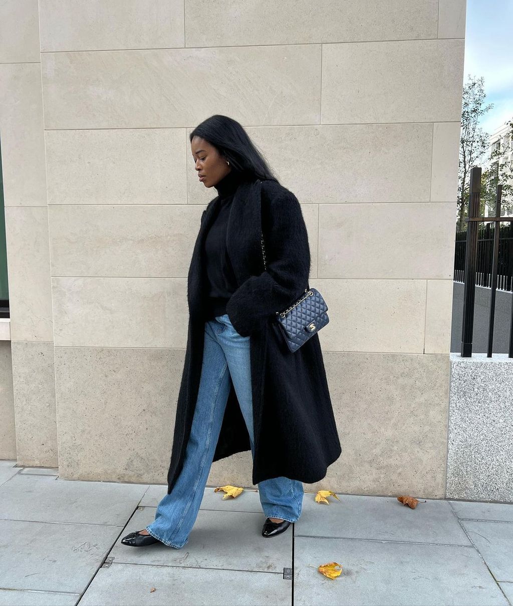 The Best Minimalist Outfits For Women In 2024 | Who What Wear