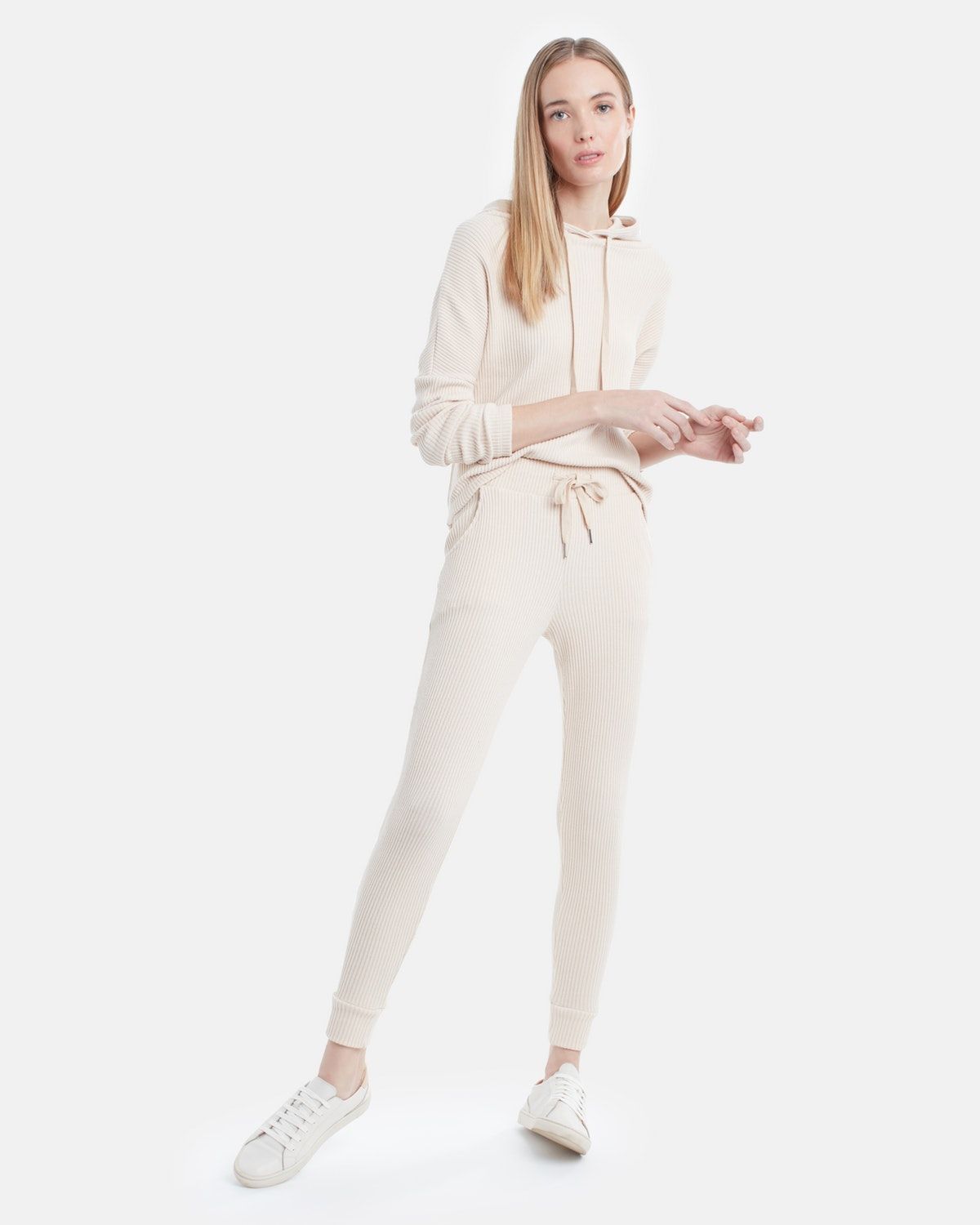 The 3 Best Work-From-Home Outfits and Clothes to Wear | Who What Wear