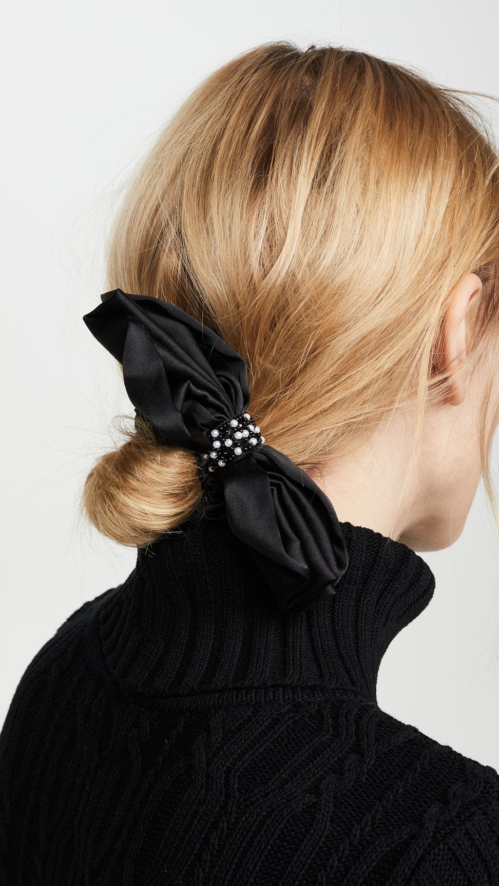 The 20 Best Scrunchies on the Market—Period | Who What Wear