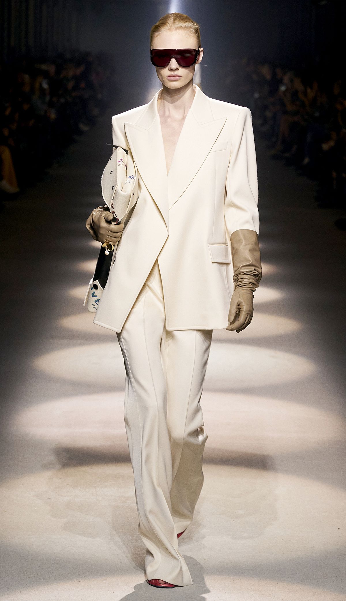 The 6 Best Trends at Fall/Winter Paris Fashion Week 2020 | Who What Wear