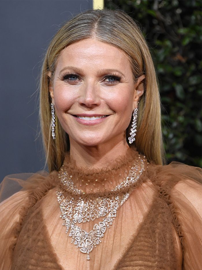 22 Grey-Haired Women Who Prove It's Chic to Be Natural | Who What Wear