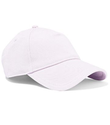 This Is What Fashion Editors Think About the 2020 Cap Trend | Who What Wear