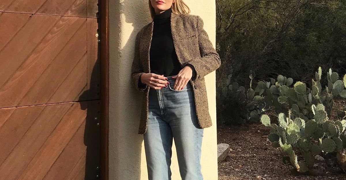 9 Basic Outfits That Are Easy to Throw Together | Who What Wear