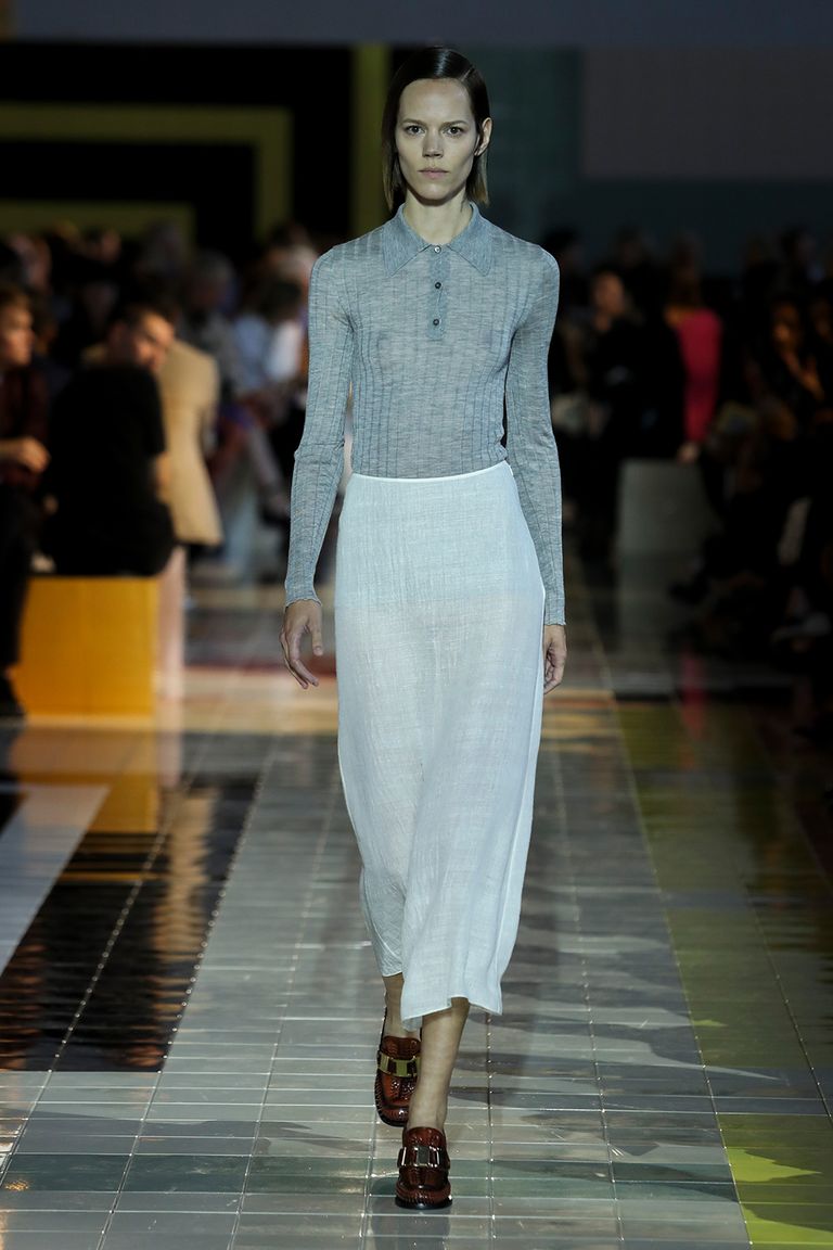 8 Gray Outfits to Match the Biggest Color Trend of 2020 | Who What Wear